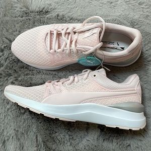 Puma | Shoes | Puma Ladies Sneakers | Poshmark